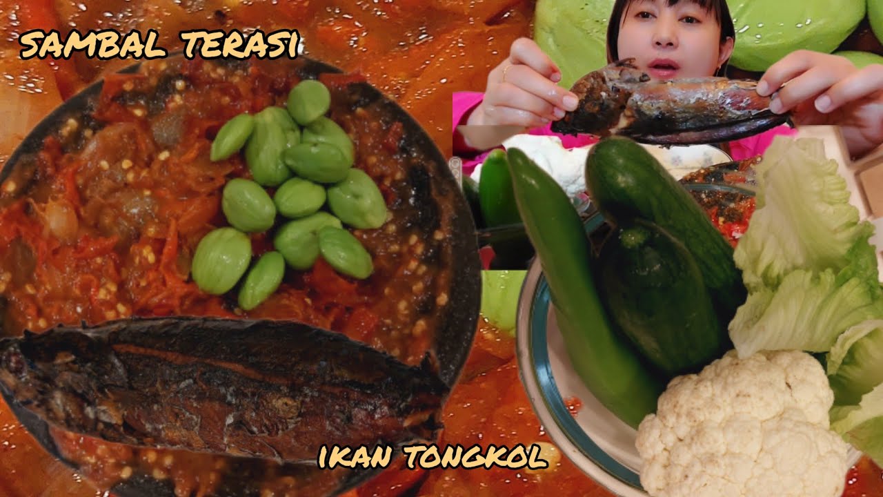 Ikan asap tongkol ‼️ Sambal terasi | lalapan mentah | makan siang ala ...