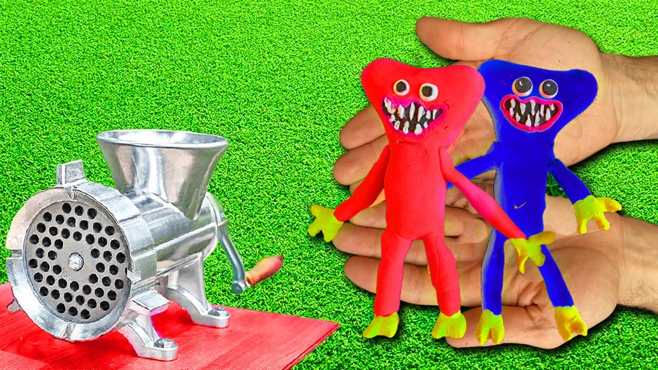 EXPERIMENT HUGGY WUGGY vs MEAT GRINDER - YouTube