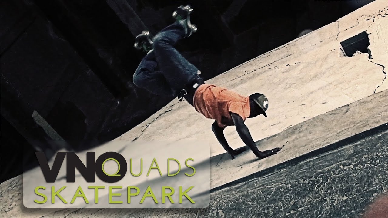 REMOVABLE ROLLER SKATES - SKATEPARK - YouTube