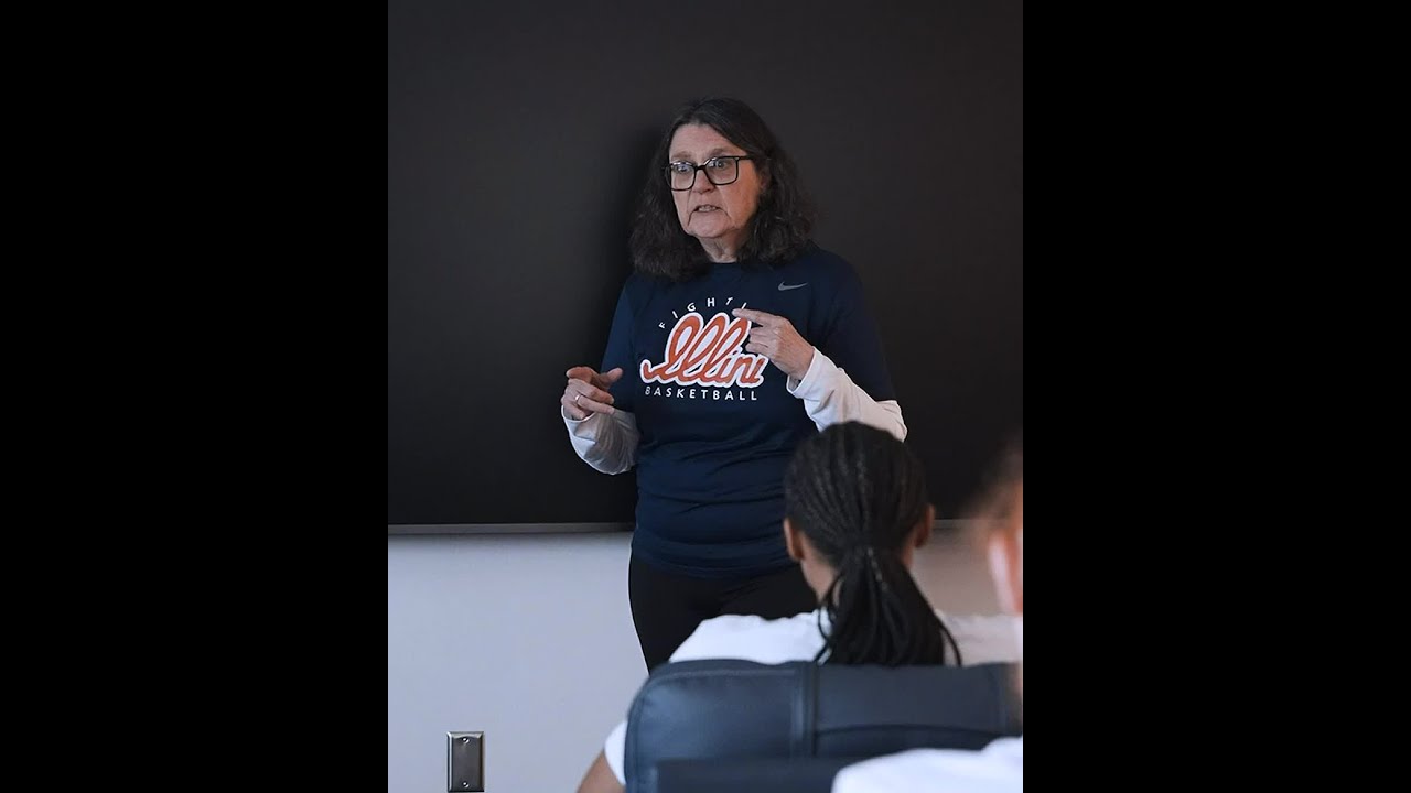 Illini WBB | Training the Brain with Dr. Becky Cook (7/3/23) - YouTube
