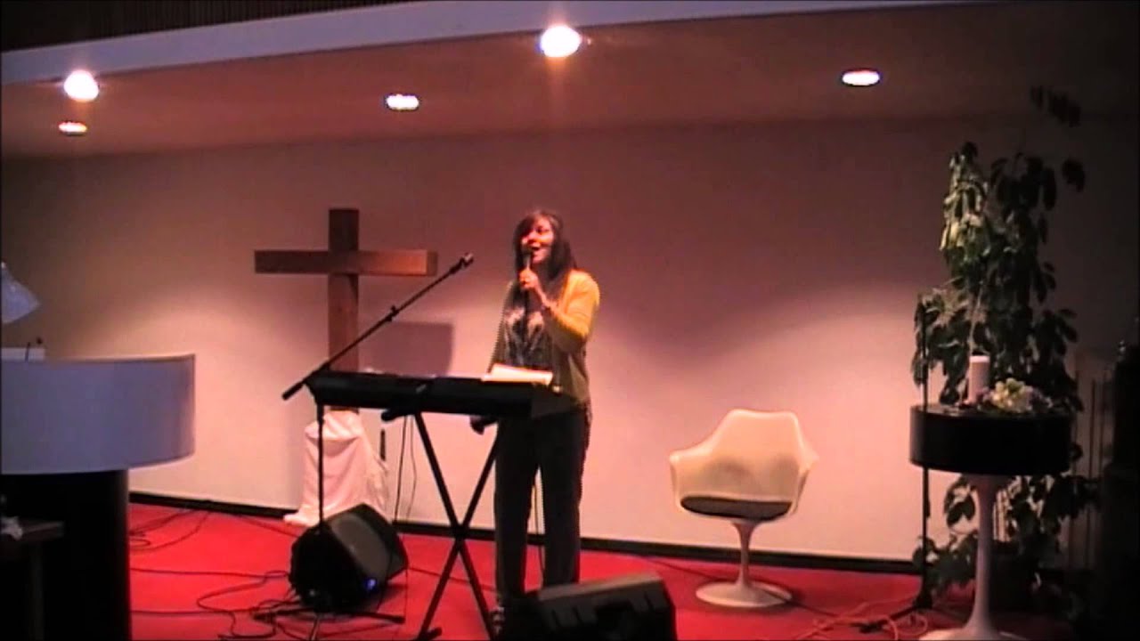 Taranim Manal Samir 03-05-15 - YouTube