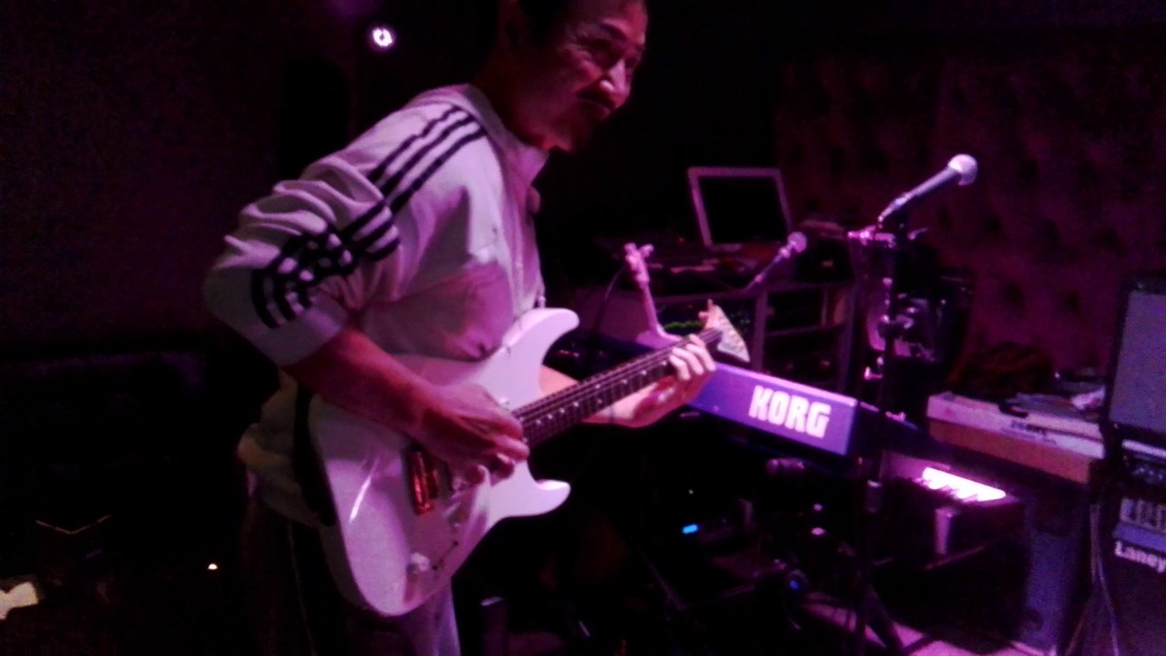 周啟生 Dominic Chow With the Flow (2017 Live) - YouTube