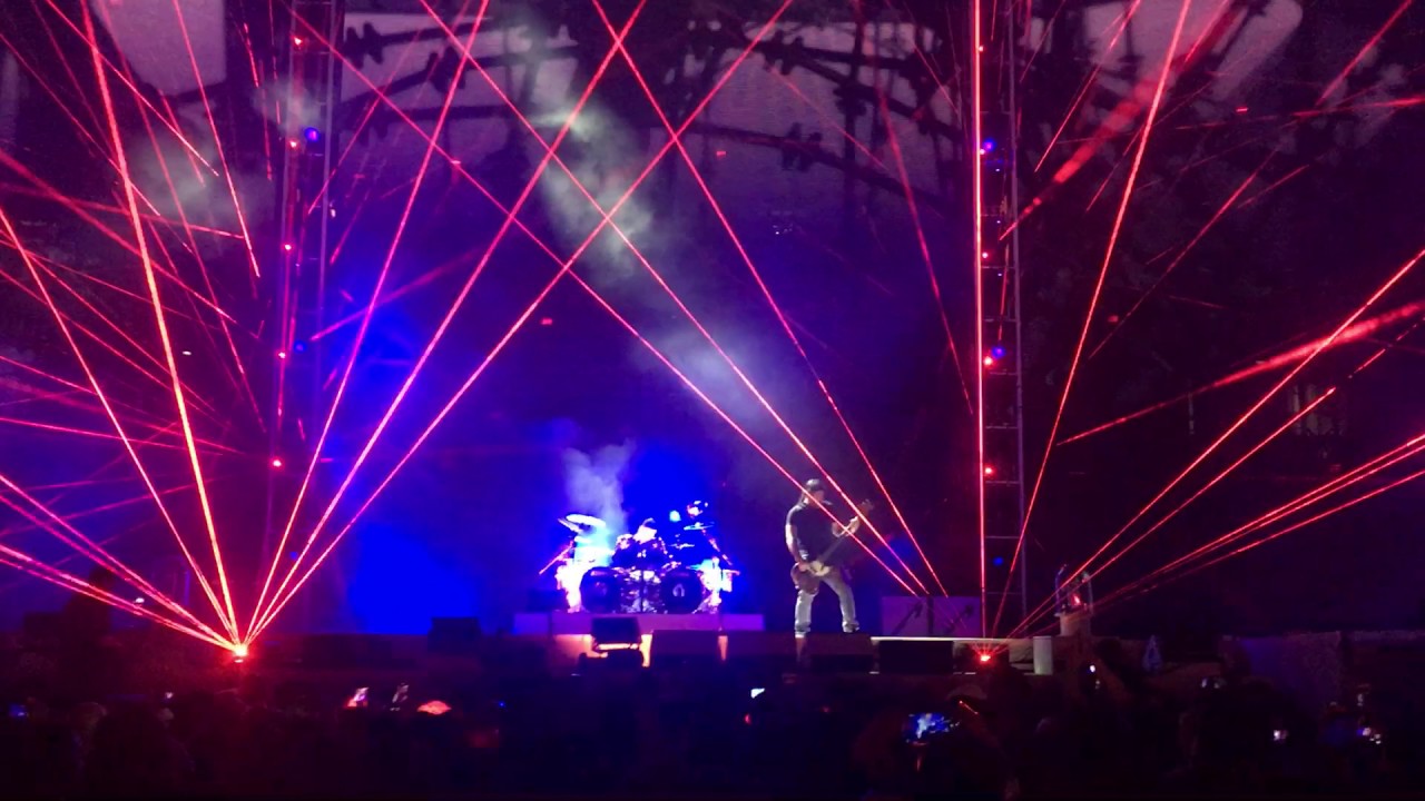 Metallica Baltimore 5-10-2017 * One * Snake Pit View - YouTube