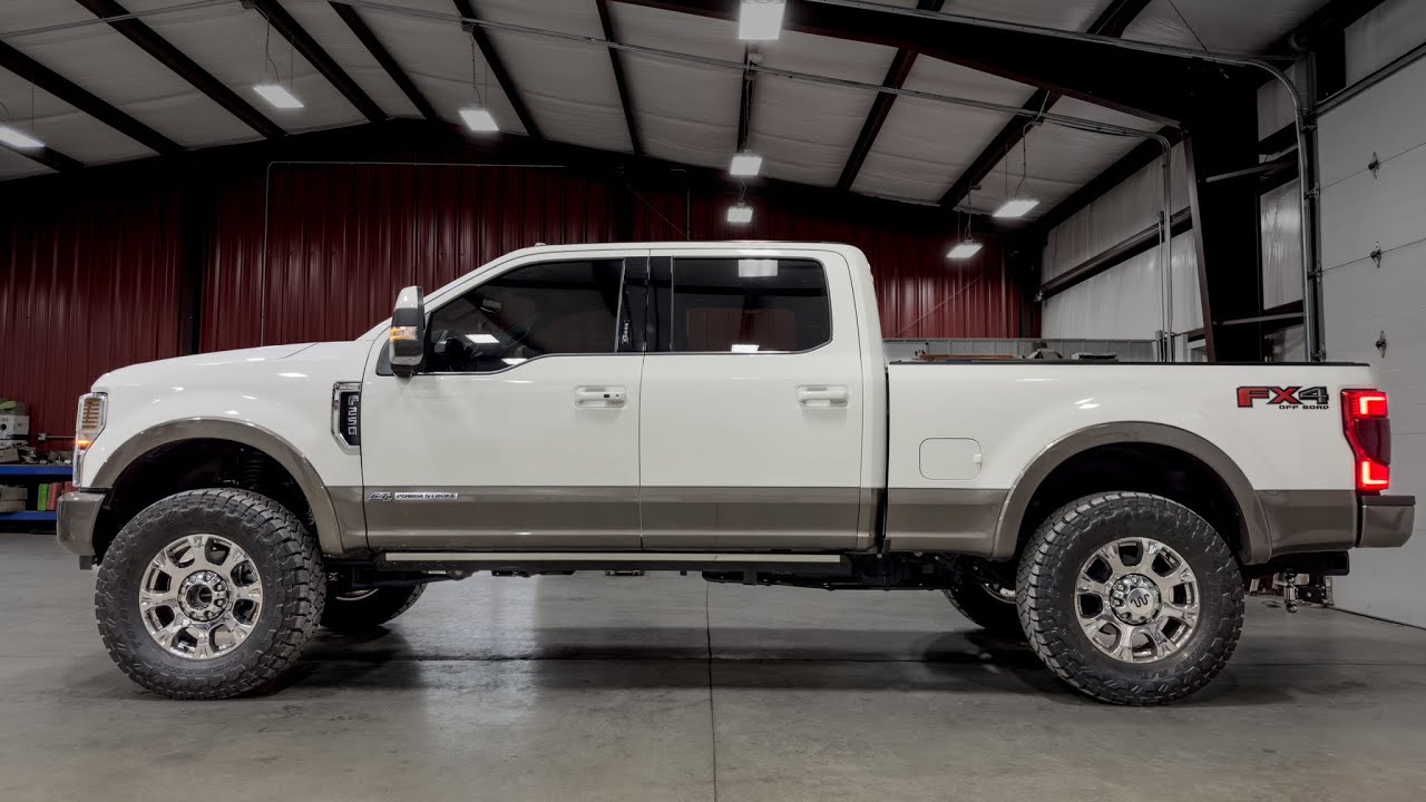 2022 f250 with BDS radius arm leveling kit on 37x13.50 - YouTube