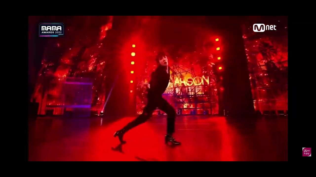 J-Hope MAMA 2022 ft. ENHYPEN - YouTube