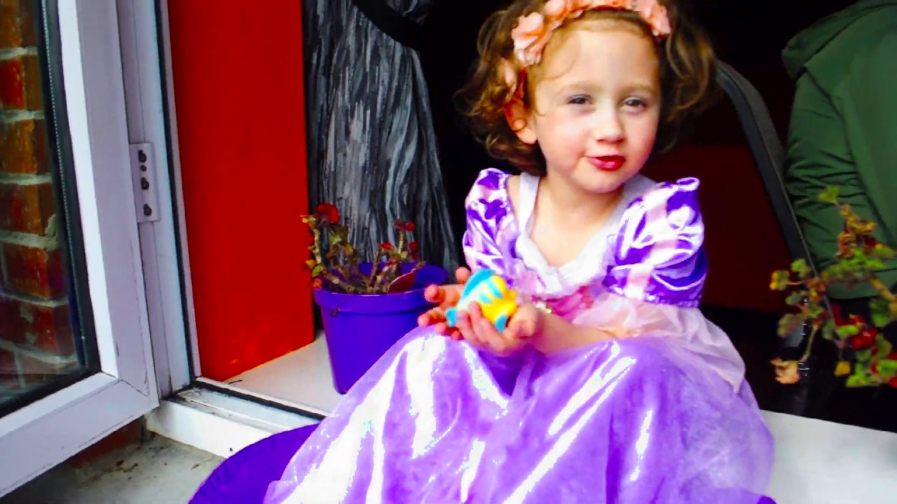 Tangled - theme - song - "When will my life begin" - Rapunzel movie ...