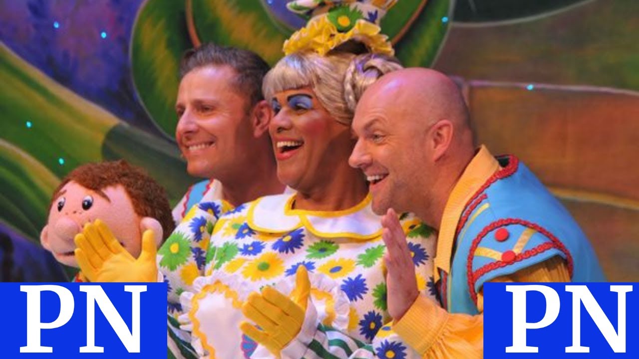 Matt Slack Don't let a face mask stop you coming to panto' - YouTube
