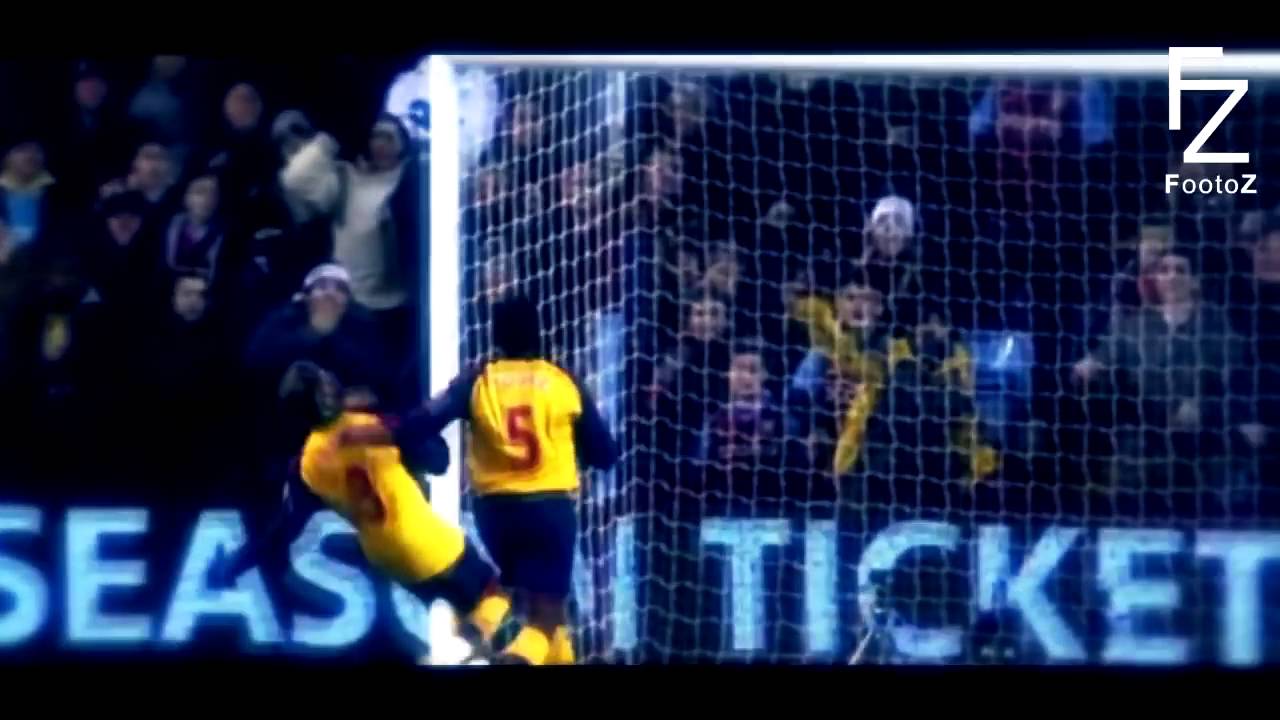 TOP 15 DEFENDERS SAVE IN FOOTBALL HISTORY HD - YouTube