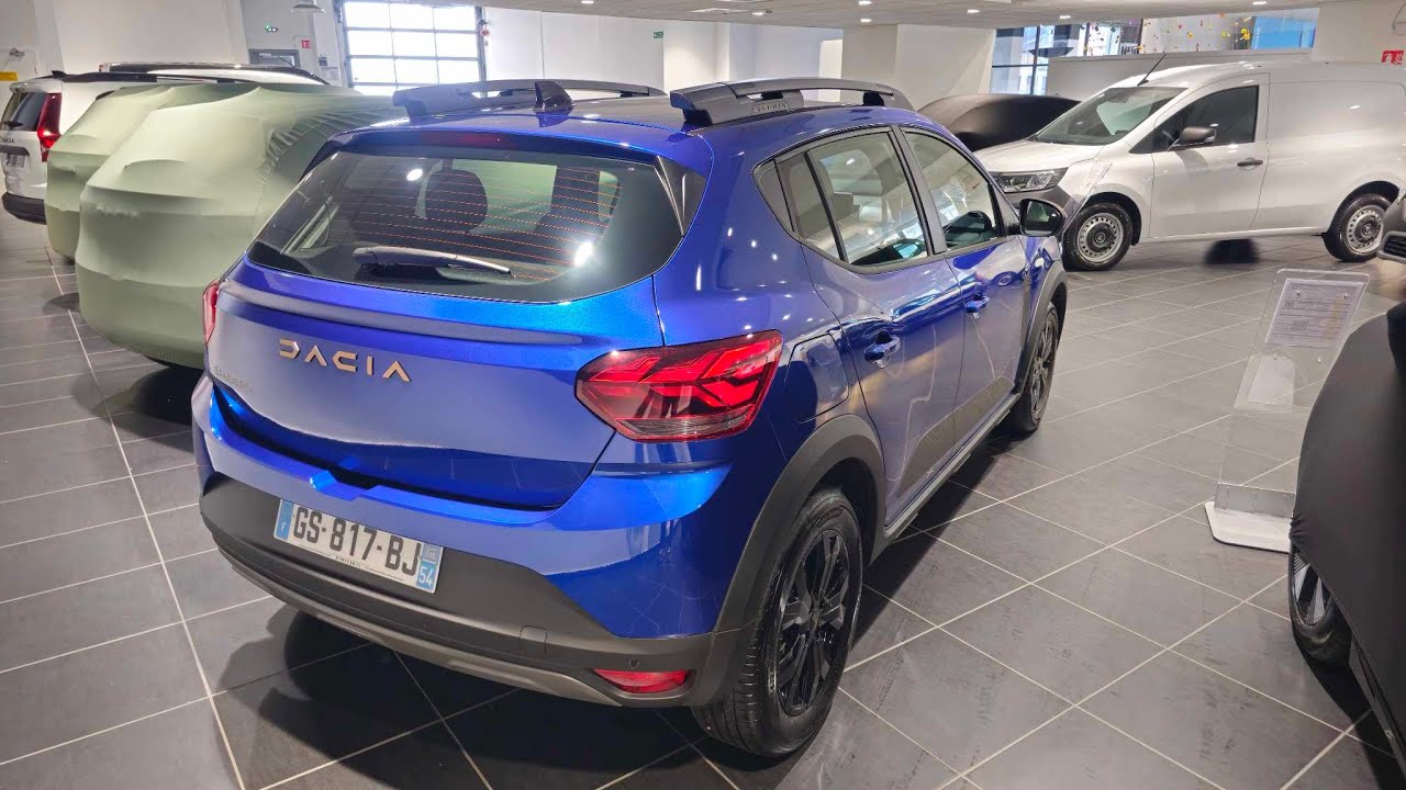 DACIA SANDERO STEPWAY Extrême 2024 Eco-G 100 GPL , Bleu Iron (4K, 60 ...