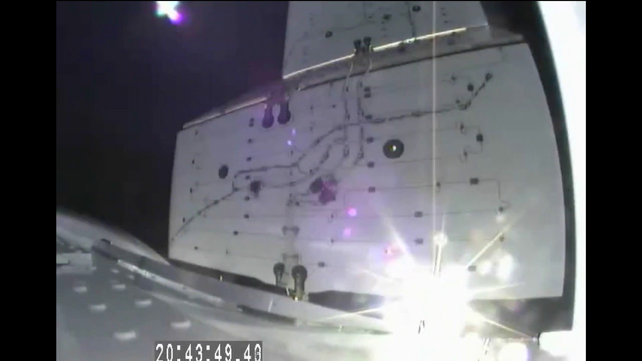 SpaceX CRS-14: Solar Arrays Deploy - YouTube