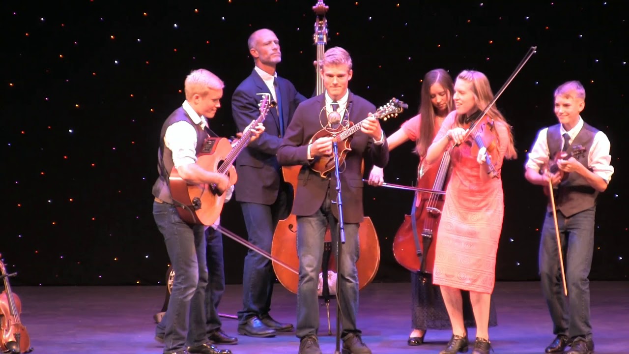 Russell Clan - Sheleighly - YouTube