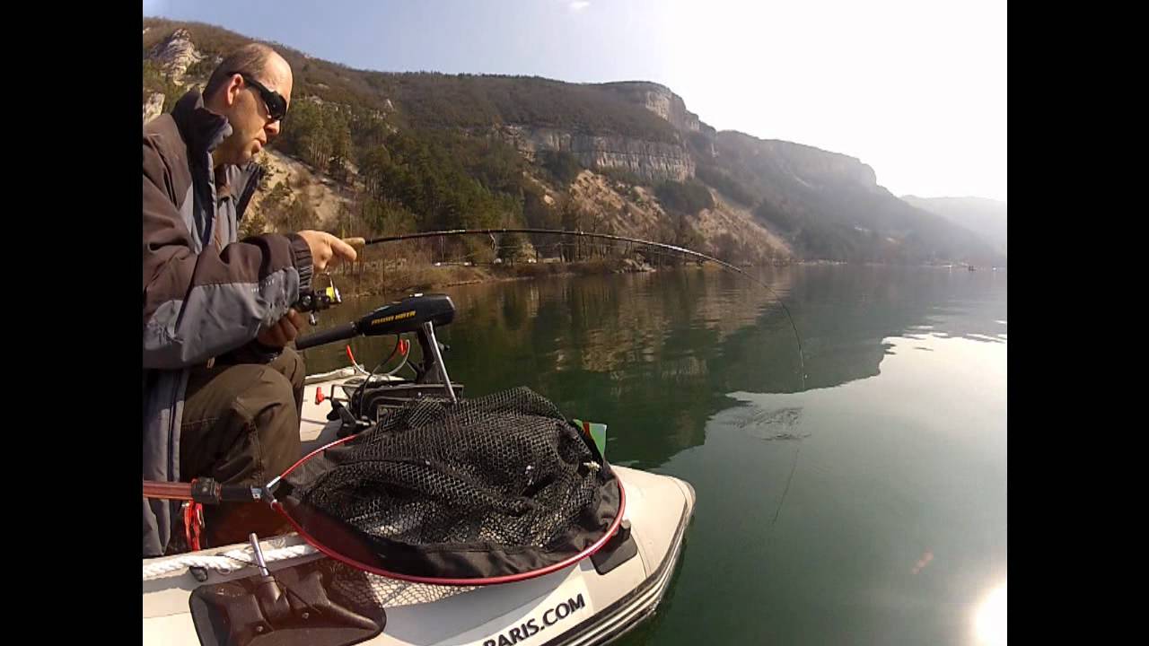 nantua lavaret coregone gardons peche ain nymphe - YouTube