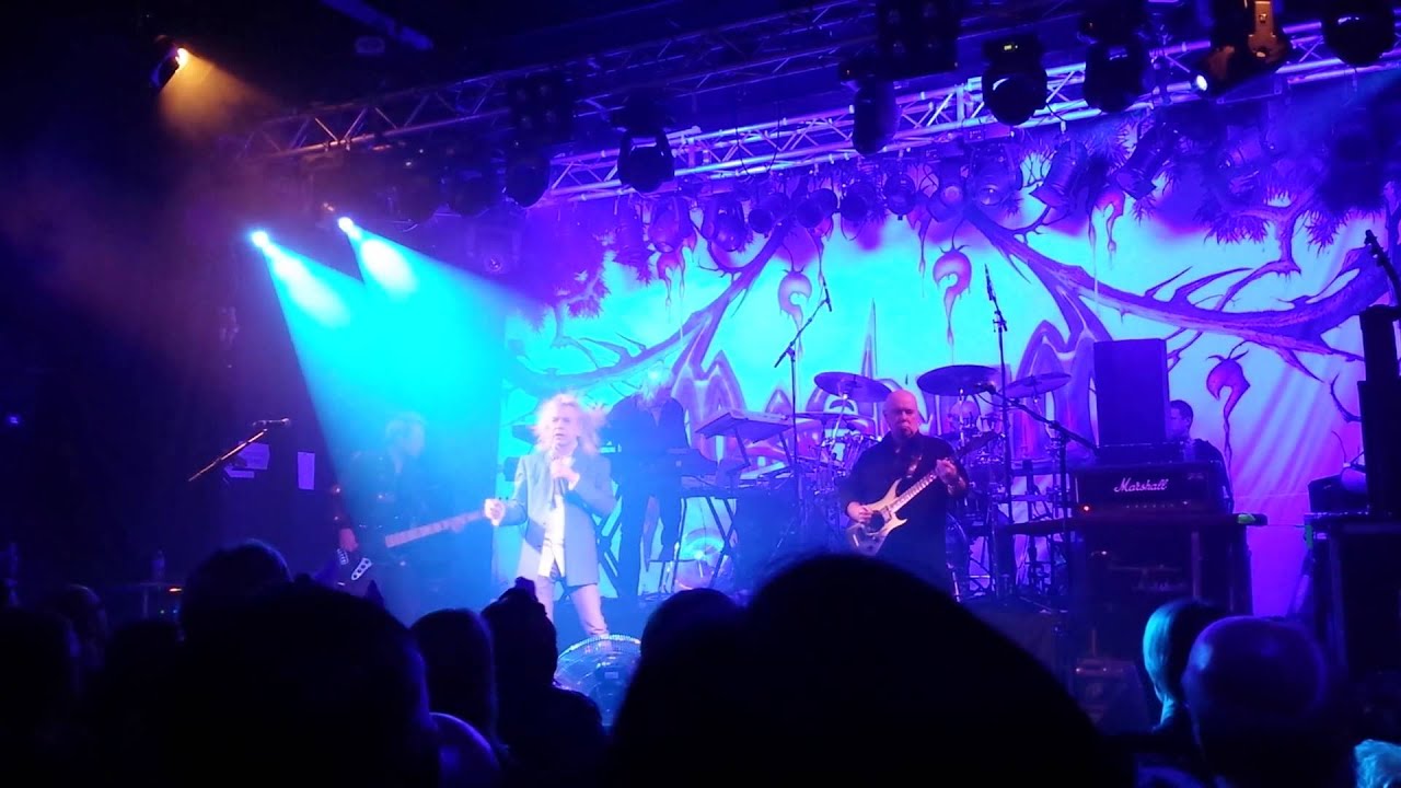 Magnum at Holmfirth 2014 - YouTube