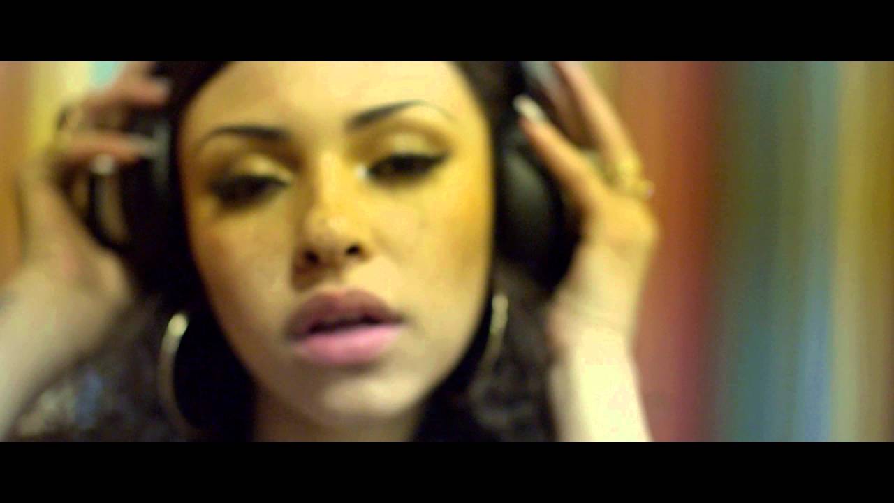 AraabMuzik ft. Raiche - Chasing Pirates (Official Trailer) - YouTube