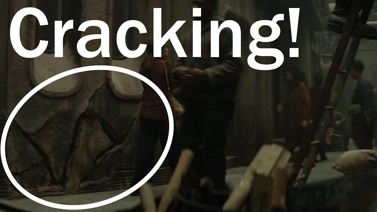 Silo | Do You Feel The Fear of Cracks? - YouTube