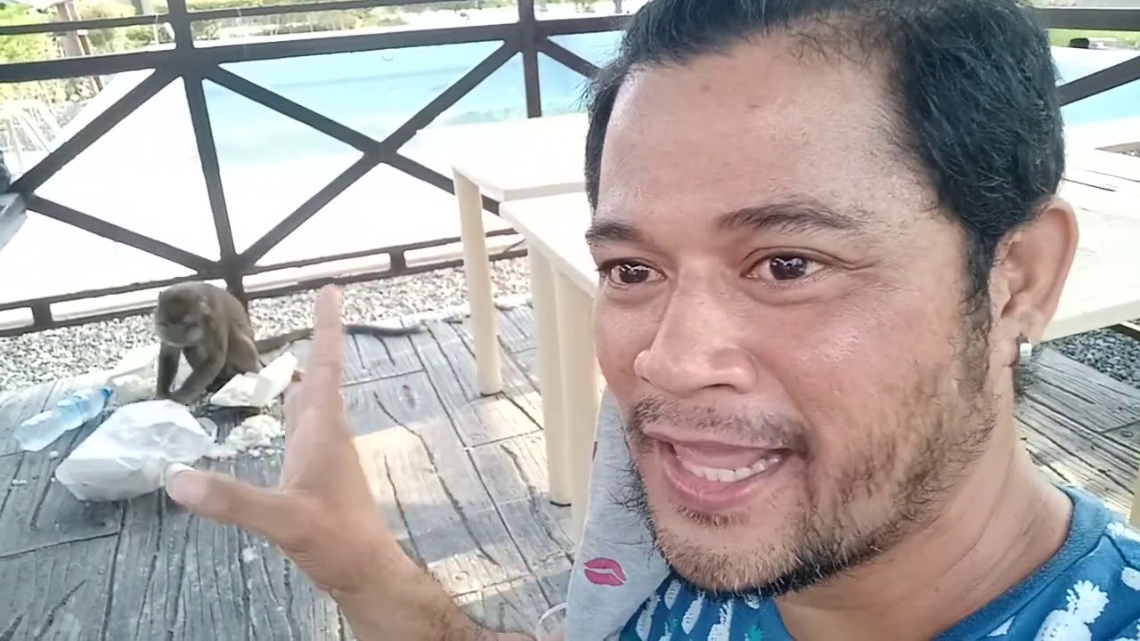 Part2 Mr.Sausage Monkey Boy In Adventure Beach WaterPark Subic Zambales ...