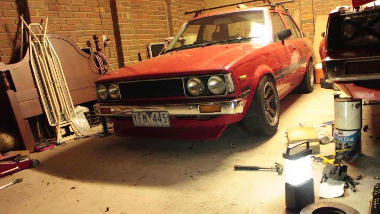 Ke70 Episode 1: Installing ae86 coilovers and brakes - YouTube