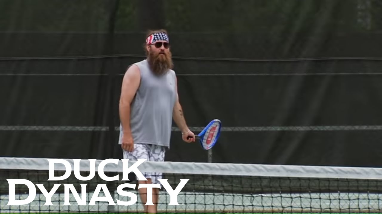 Duck Dynasty: Top Moments: Willie Plays Tennis | Duck Dynasty - YouTube
