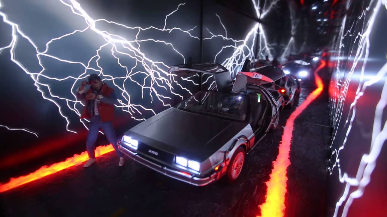 BACK TO THE FUTURE DIORAMA - YouTube