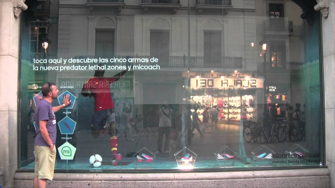 Escaparate interactivo ADIDAS - YouTube