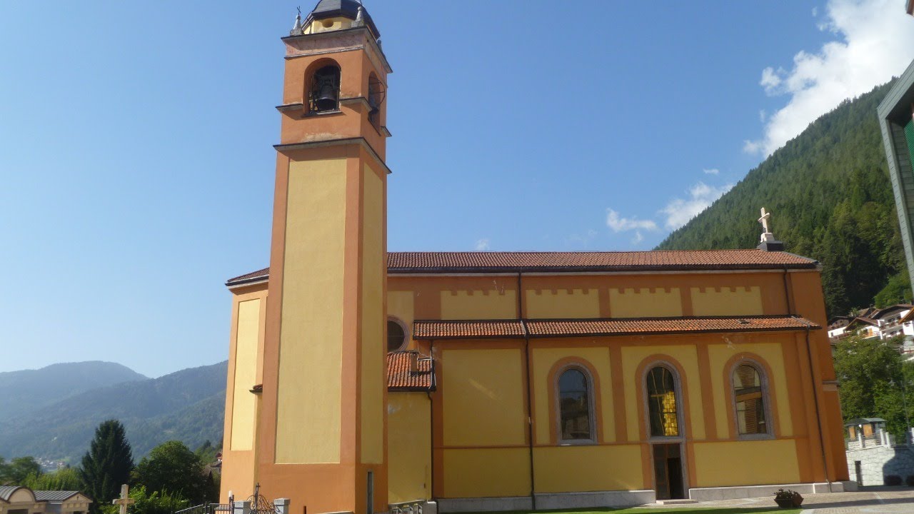 Messa di Pasqua parrocchia Vigo Rendena Darè - YouTube