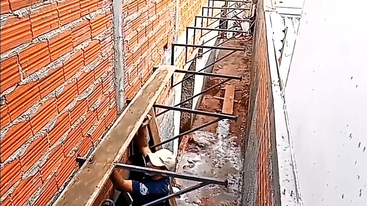 Andaime suspenso muito pratico para chapiscar e reboco em paredão ...