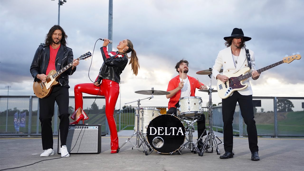 Delta Goodrem - Hearts On The Run (Behind The Scenes) - YouTube