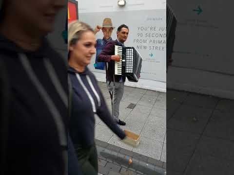 Street romanian singer in England -Florin