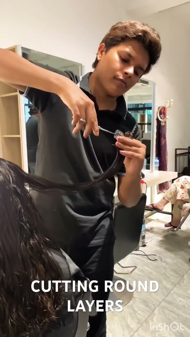 cutting round layers #1millionsubscribers #layers #haircut # ...