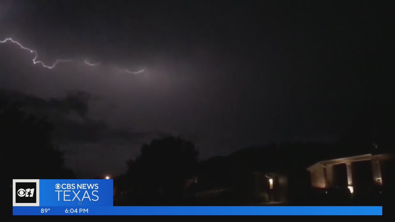 Lightning storm to blame for house fires across North Texas - YouTube