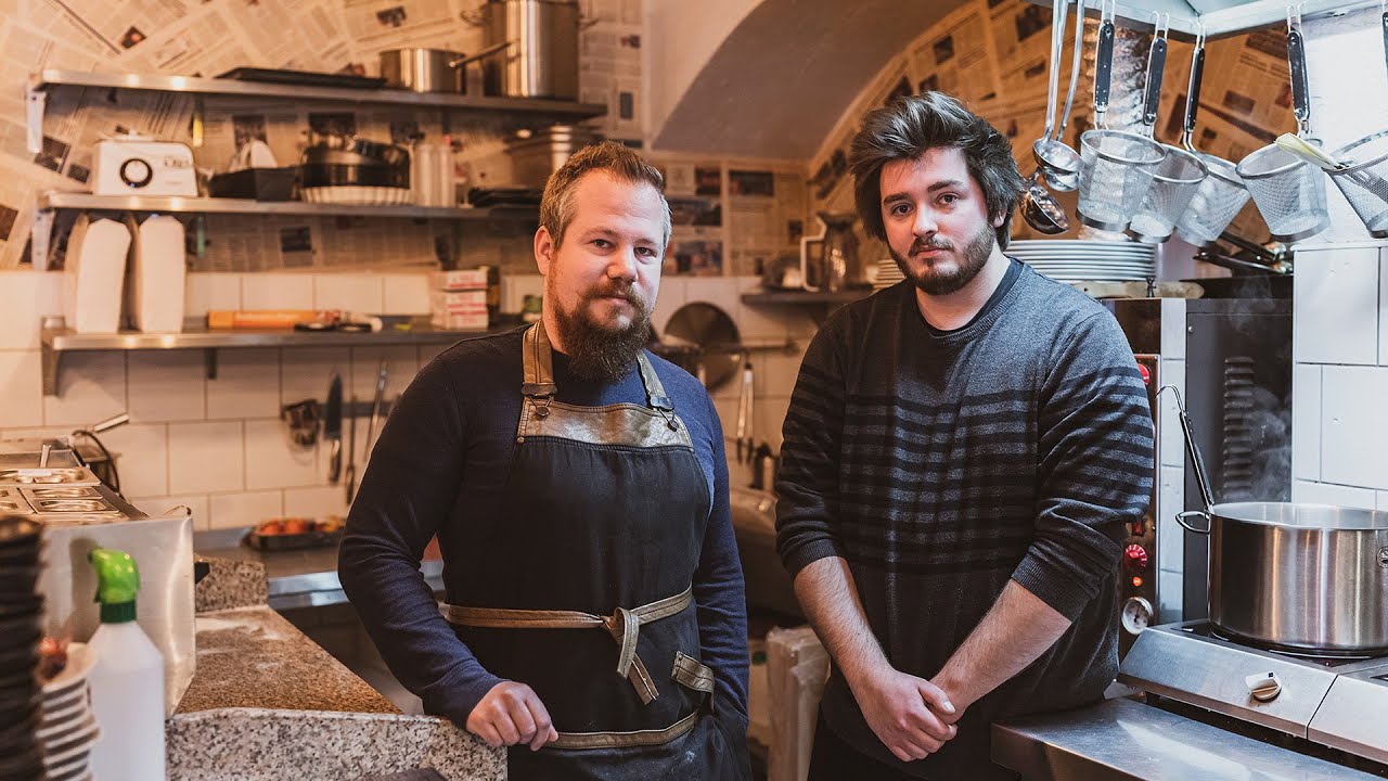 Nagy Marcell és Erdős Marcell – alapítók, LegyenAz. - YouTube