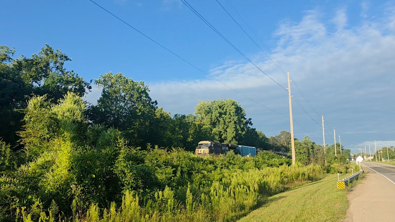 An eastbound Ethanol train passing the Baugo creek Bridge in Osceola - YouTube