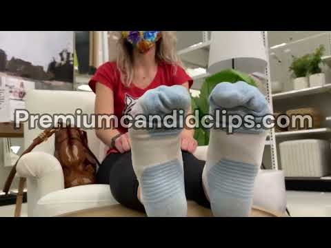 Video 160 - Public Feet Interview, Blonde College Girl Slim Soles Reflexology Tickle - vid available