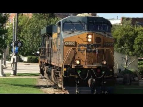 [CSXT]5206 ES40DC & 8033 EMD SD40-2 Leads W871-16 Military Train Rounding The Vander Spur Line ...