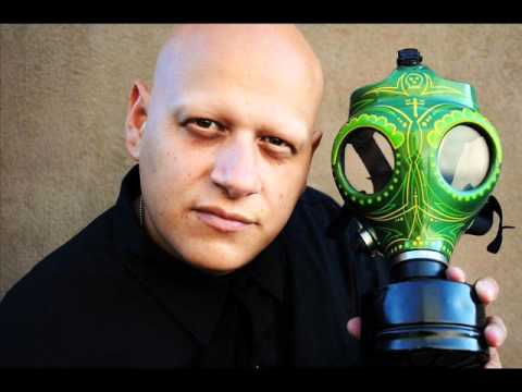 Sick Jacken - 2012 feat. Cynic (sagace remix) - YouTube