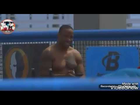 YAŞLI ADAM KILIĞINA GİREN SPORCU HERKESİ ŞAŞIRTTI 😀😀😀