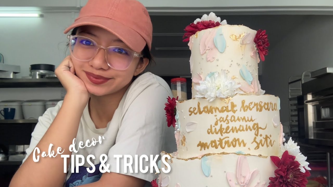 decorate a cake with me :) - YouTube