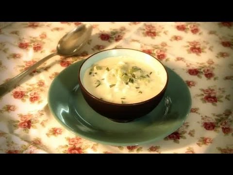 How to Make a Spring Onion Sauce : The Best Sauces - YouTube