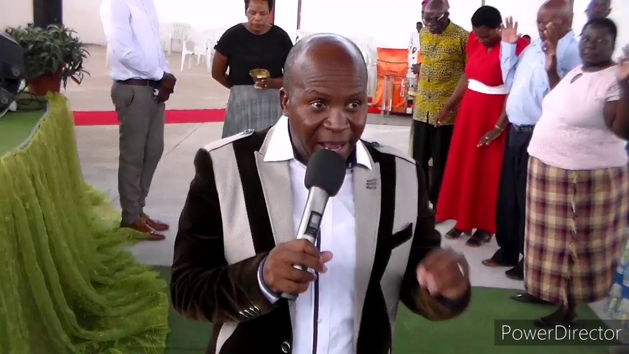 Demonstration of power by Apostle Mukuve.... Faith bible church - YouTube