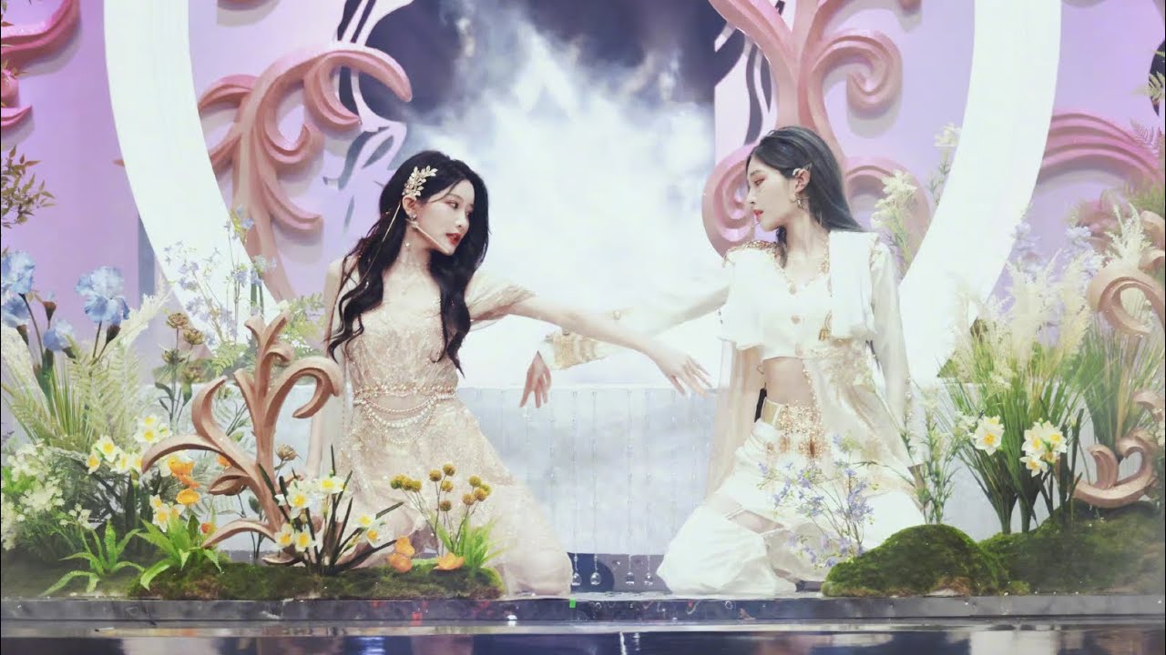 SNH48 王奕 Wang Yi Vương Dịch - Châu Thi Vũ | Mất Ký Ức Unaware 失忆 (Full Stage) B50 25.02.2023 ...