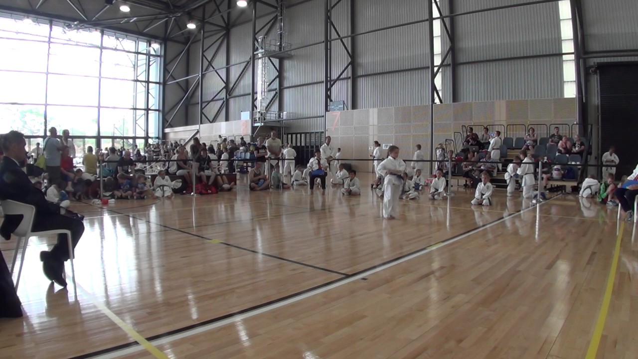gkr aus nats 2016 11 19 rg09 upto 7yrs male female 6th 4th kata 15f ...