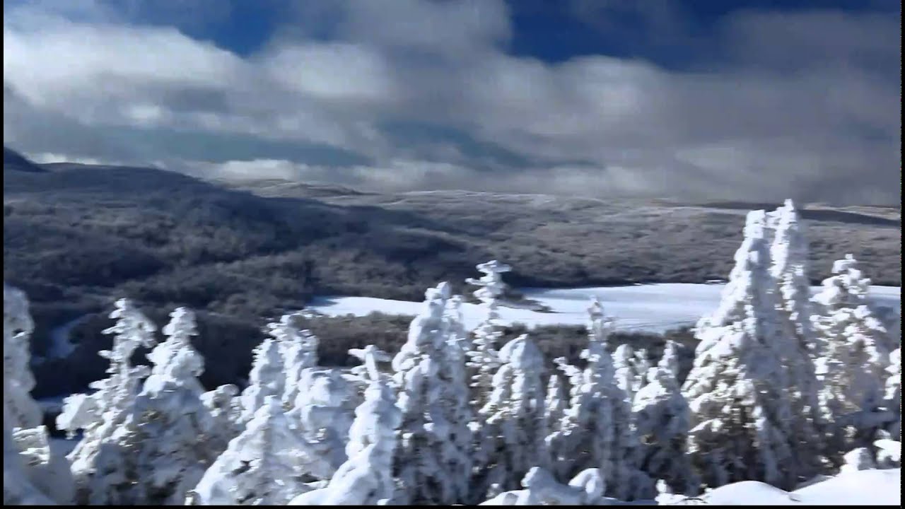 Monts-Valin - Pic du Lac Boivin (900 mètres) - Vue 360 - YouTube