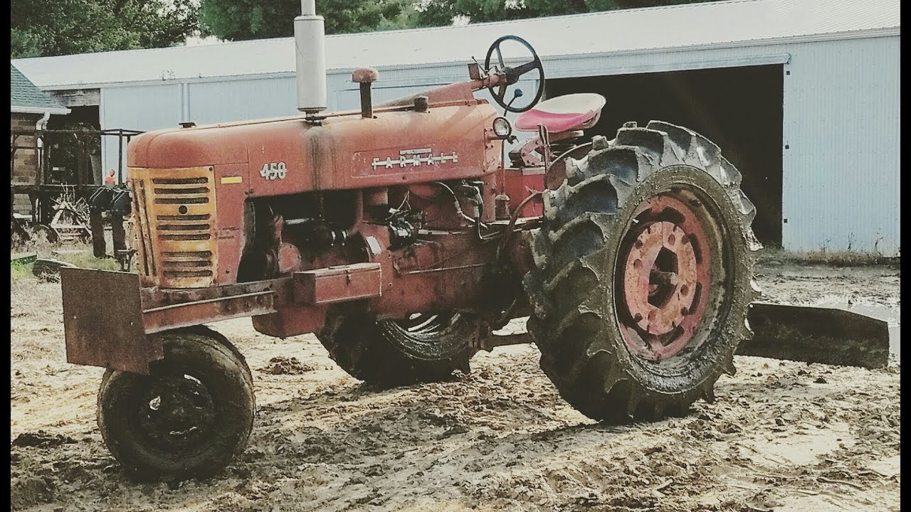 Farmall 450- Grading the Farm Yard - YouTube