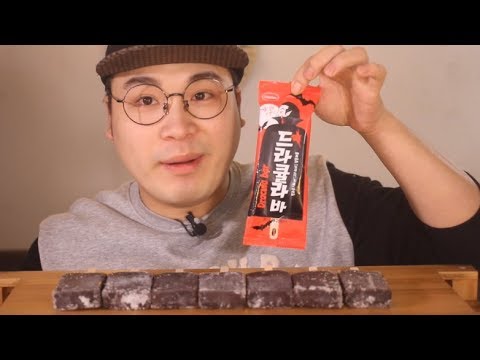 (sub) ASMR: brand-new dracula ice cream eating show with real sound