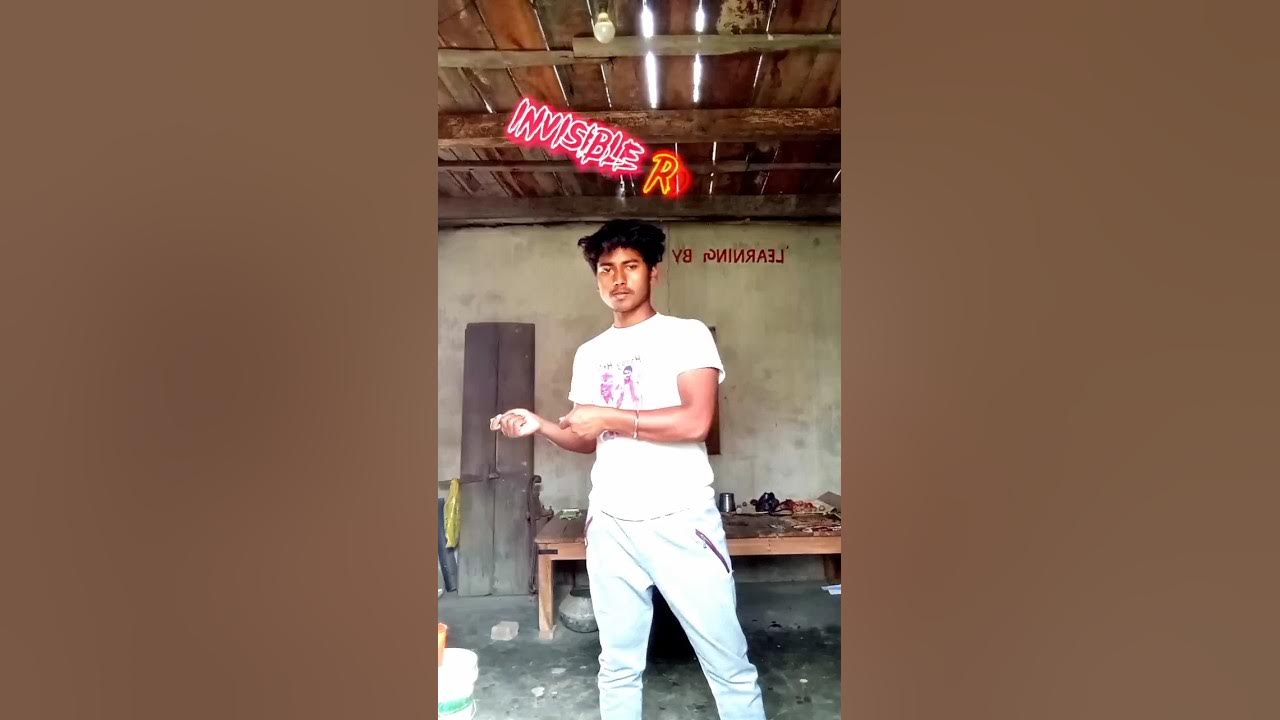 Uski Nazar Mili Bich Bazzar May Youtube