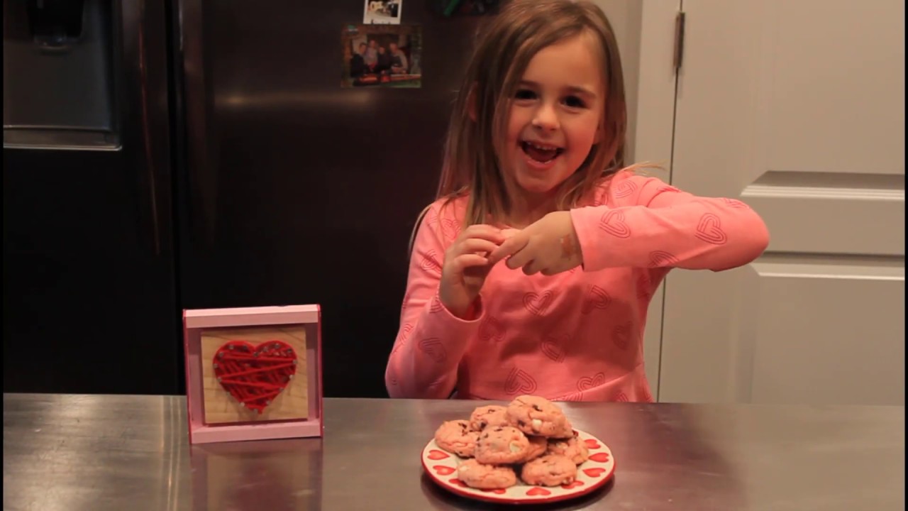 Kyndal in the Kitchen - Chocolate Covered Strawberry Cookies - YouTube