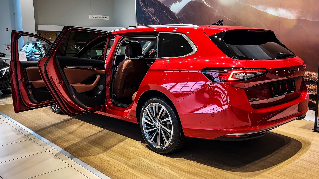 NEW 2025 Skoda Superb - Exterior and Interior Walkaround - YouTube
