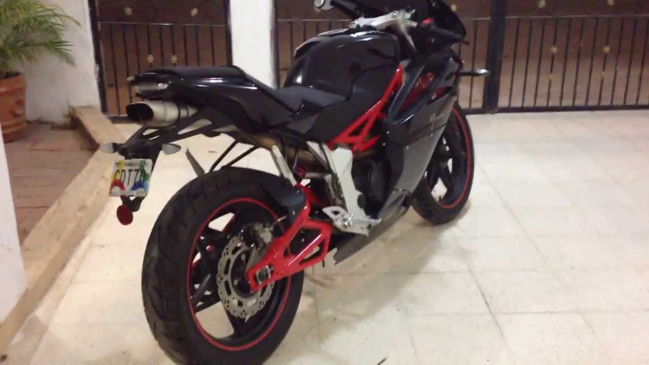 Megelli 250r 2014 - YouTube