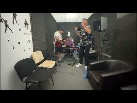 MARIAN MARIUS-AM FACUT BINE LA LUME 2025 COVER