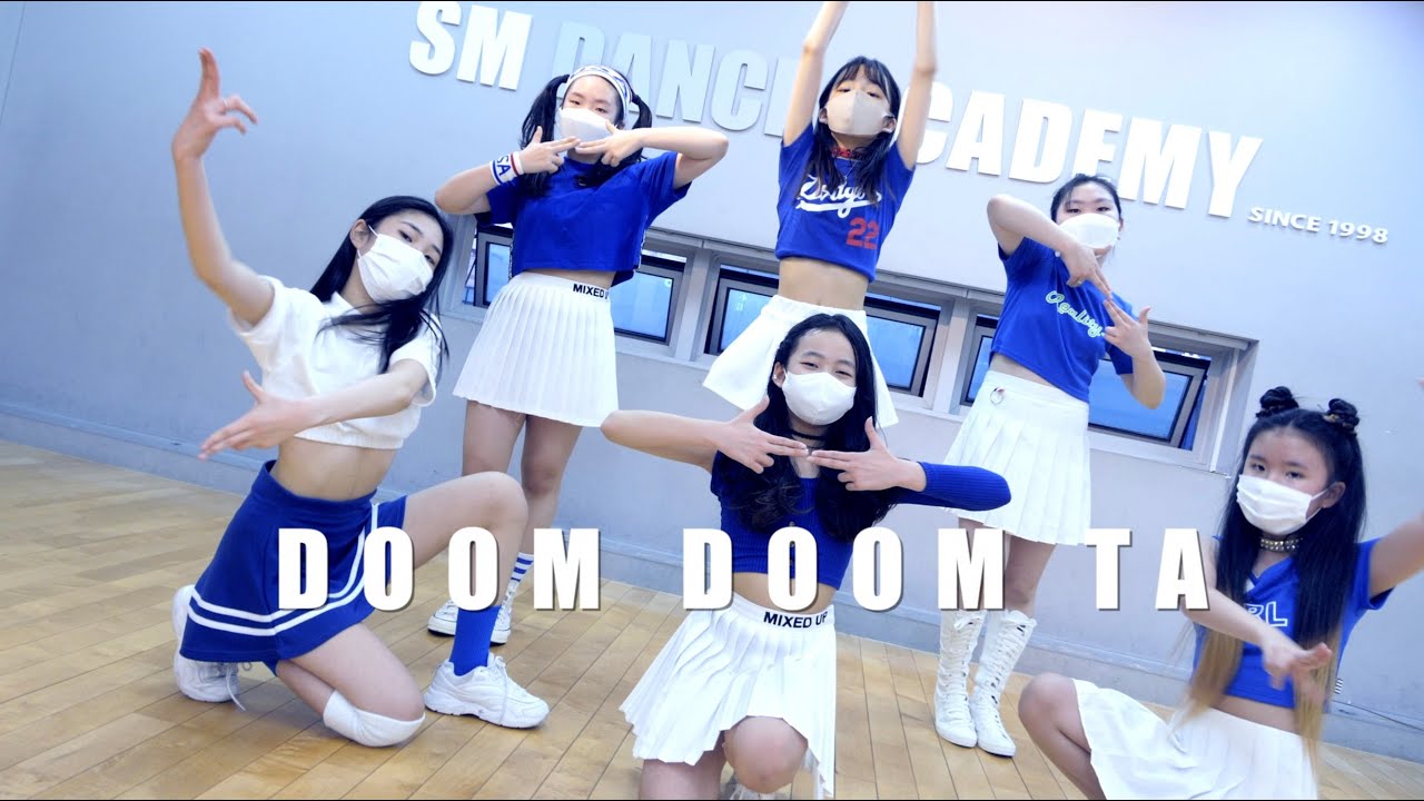 TRI.BE (트라이비) - 'DOOM DOOM TA' (둠둠타) /초등고학년 전문반 K-POP Cover - YouTube